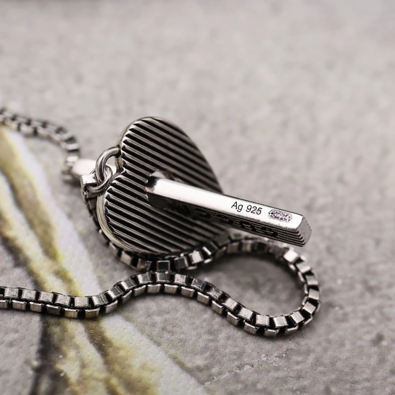 Inexpensive Gucci Necklaces