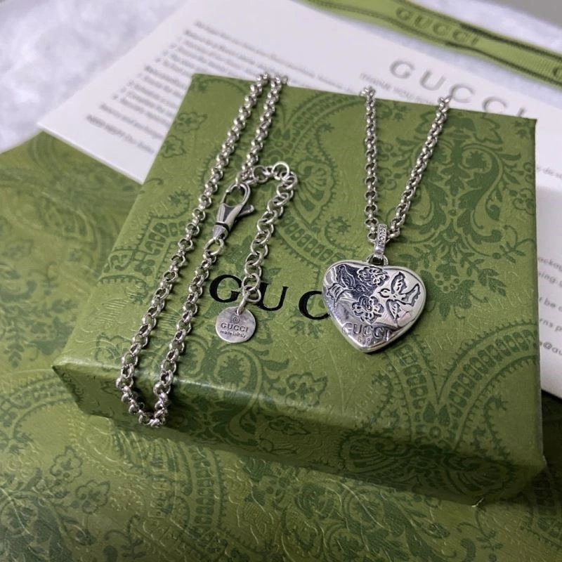 Accurate model Gucci Necklaces