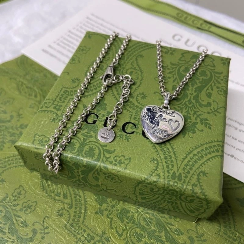 Accurate model Gucci Necklaces