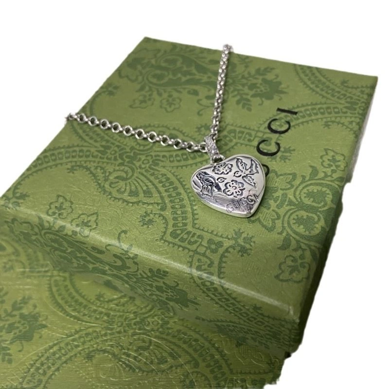 Accurate model Gucci Necklaces