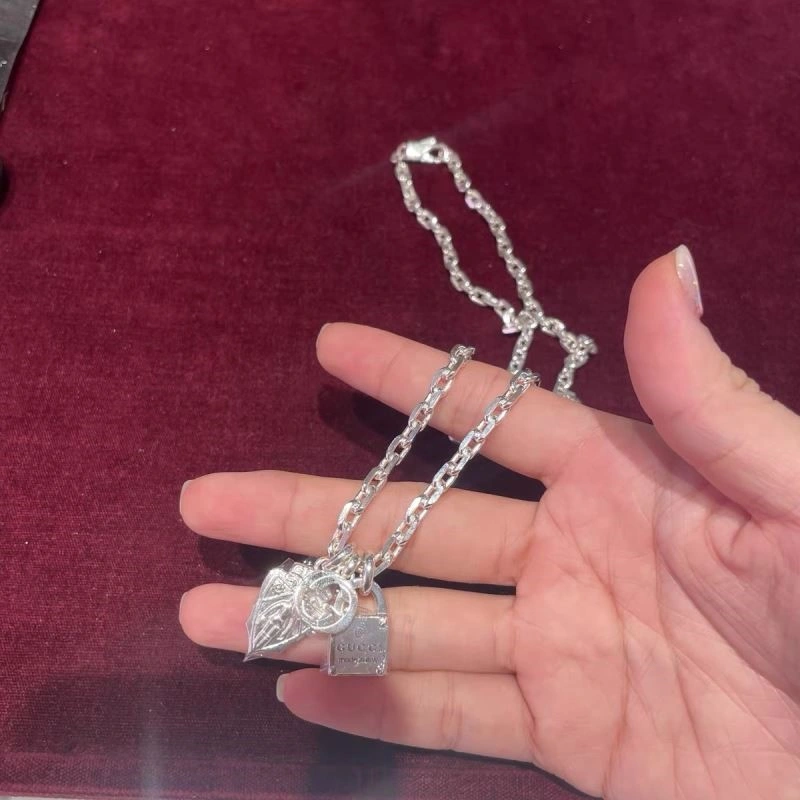 1:1 copy Gucci Necklaces