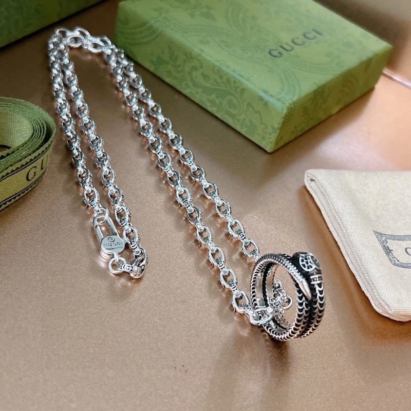 Official Gucci Necklaces