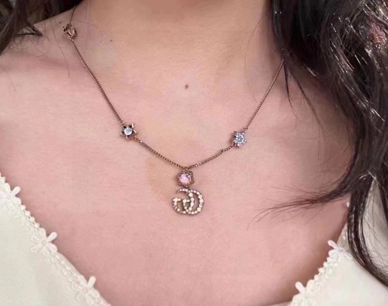Bargain Gucci Necklaces