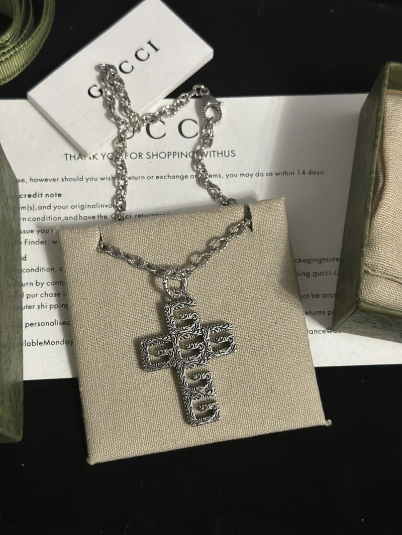 Top match Gucci Necklaces