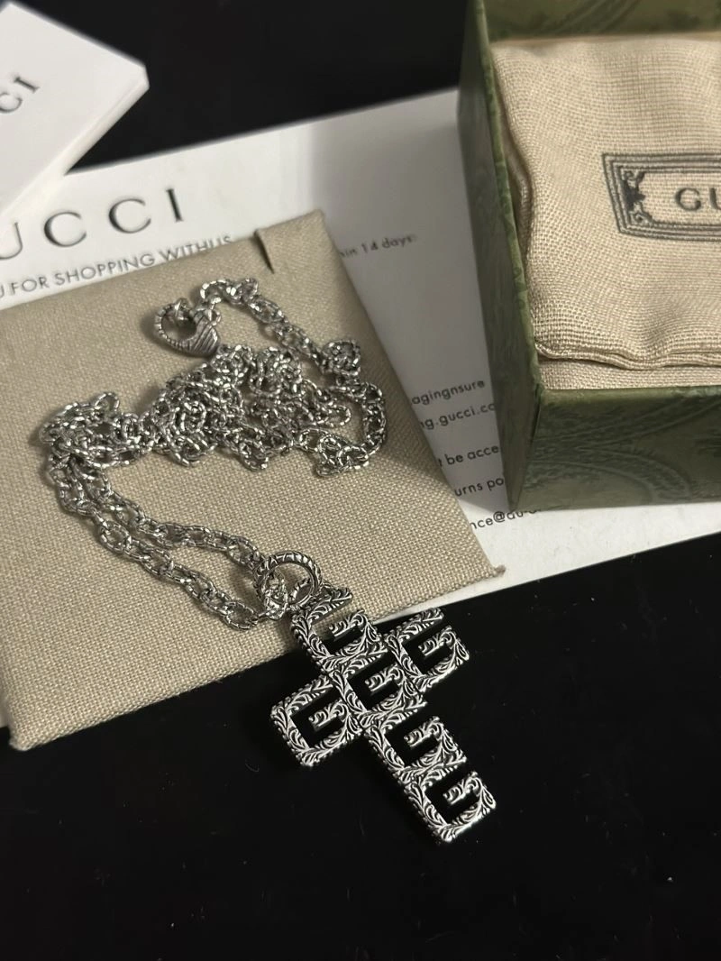 Top match Gucci Necklaces