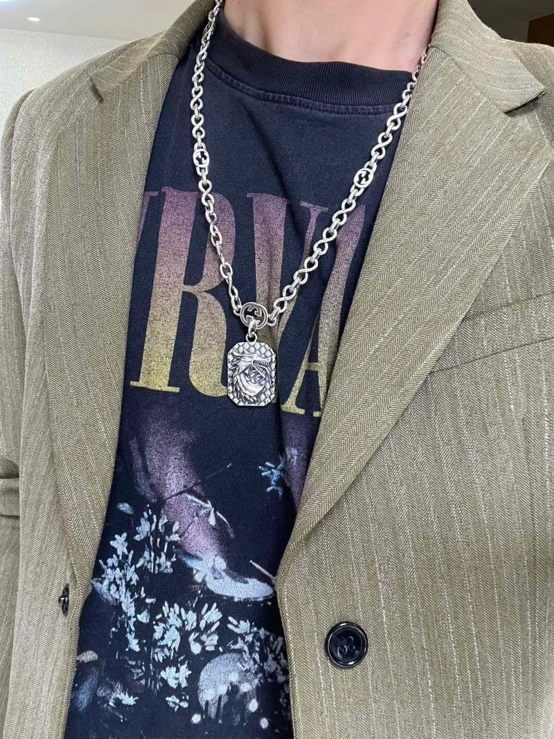 Top mirror Gucci Necklaces