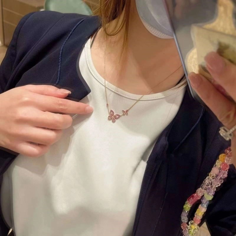 Economical Gucci Necklaces