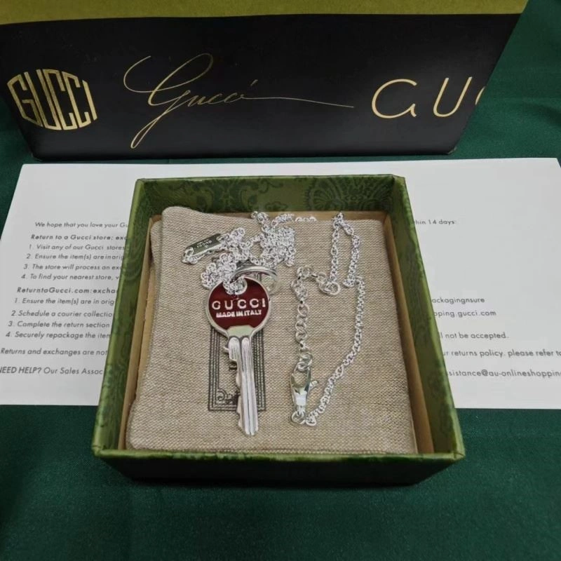 Legit Gucci Necklaces