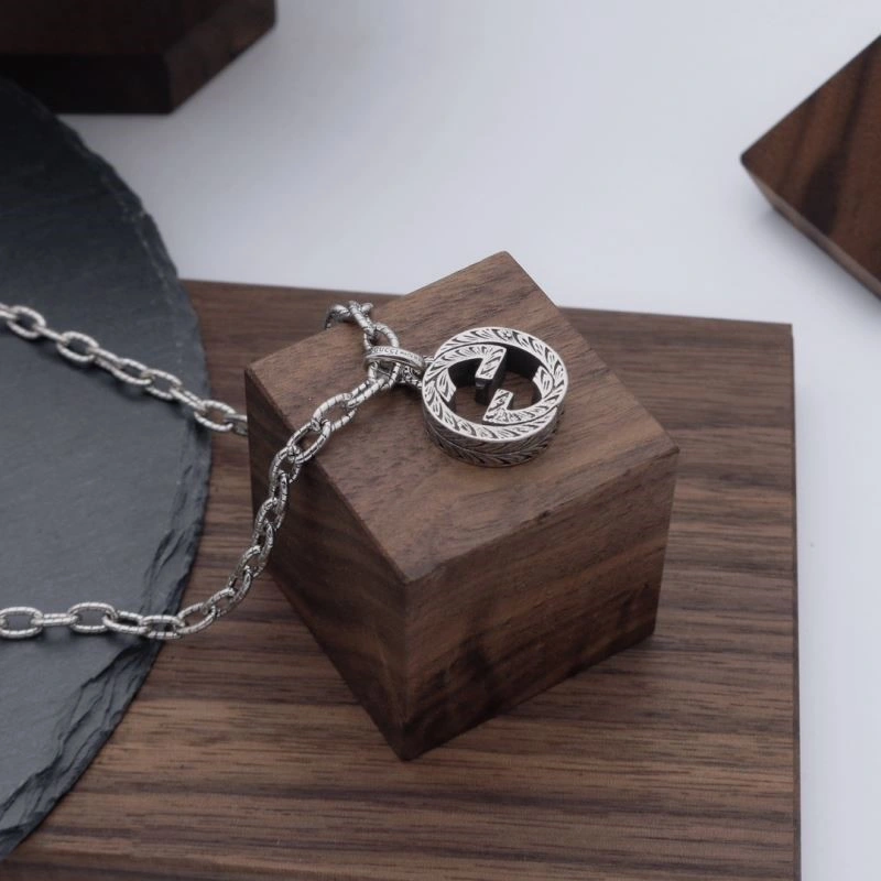Factory-made Gucci Necklaces