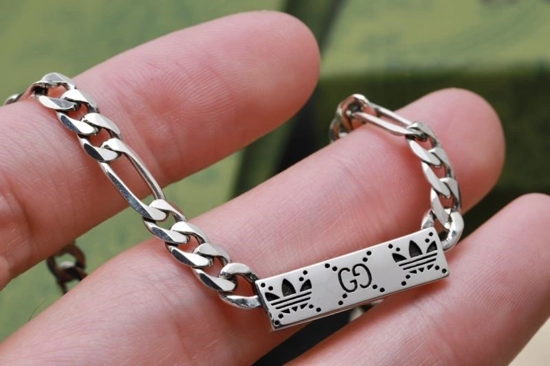 Reasonably priced Gucci Necklaces