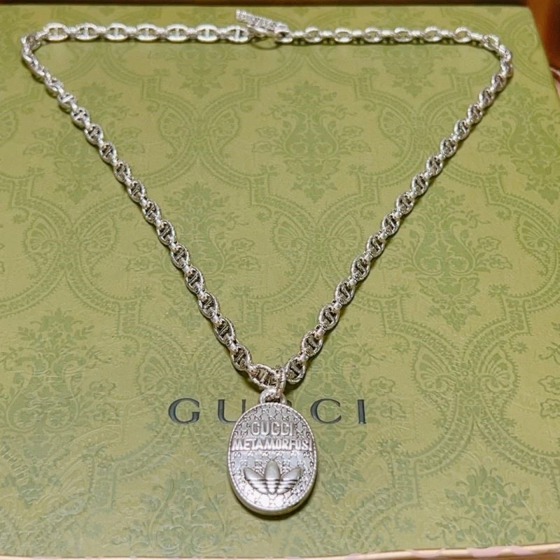 Accurate model Gucci Necklaces