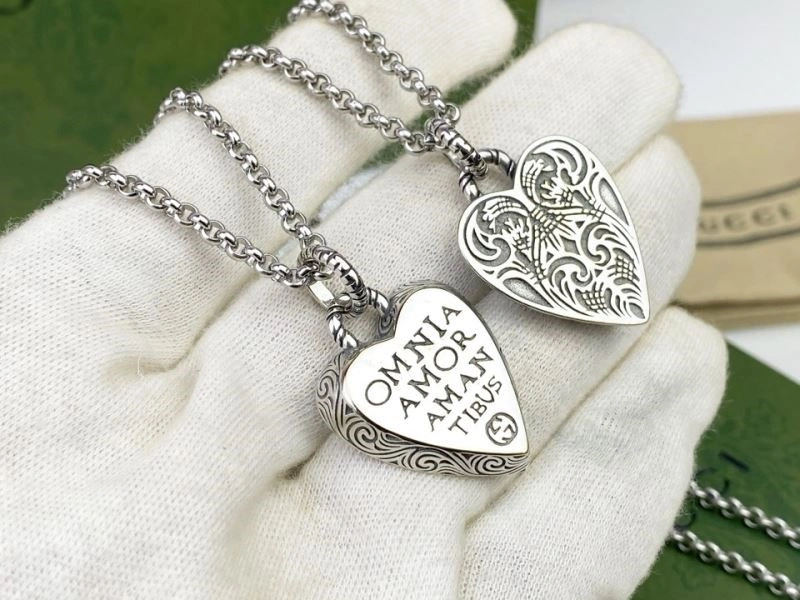 Reasonably priced Gucci Necklaces