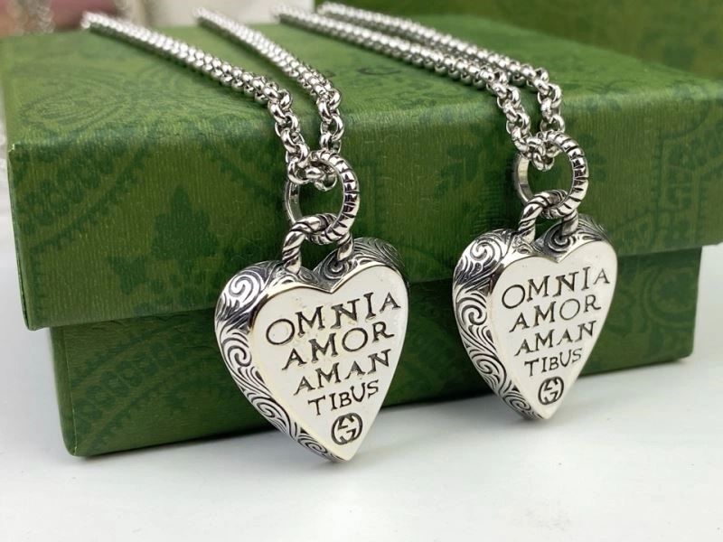 Reasonably priced Gucci Necklaces