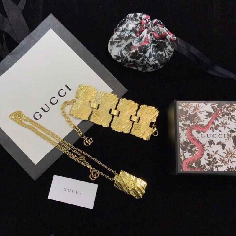 Gucci Necklaces