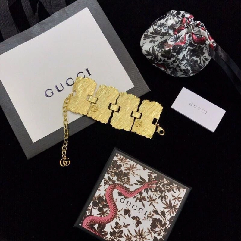 Low-cost Gucci Necklaces