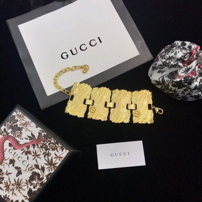 Low-cost Gucci Necklaces