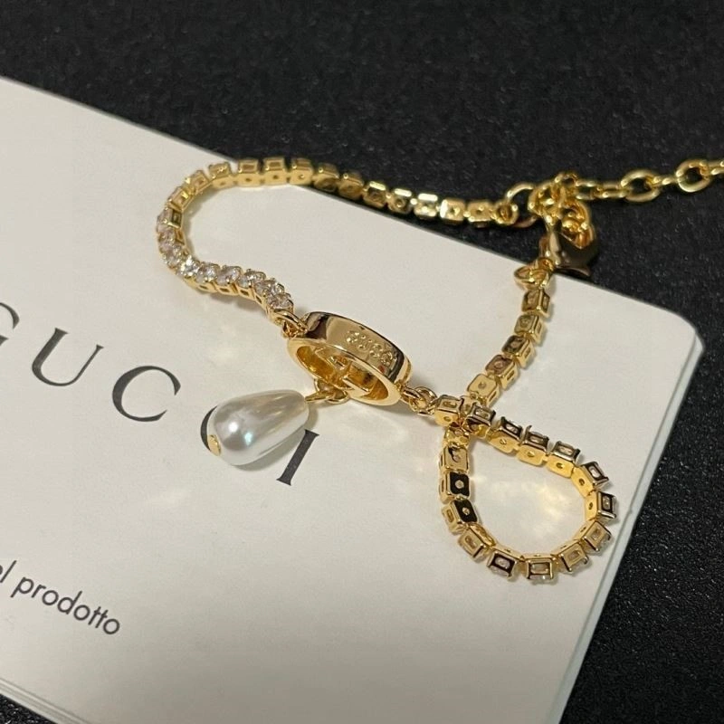 Inexpensive Gucci Necklaces