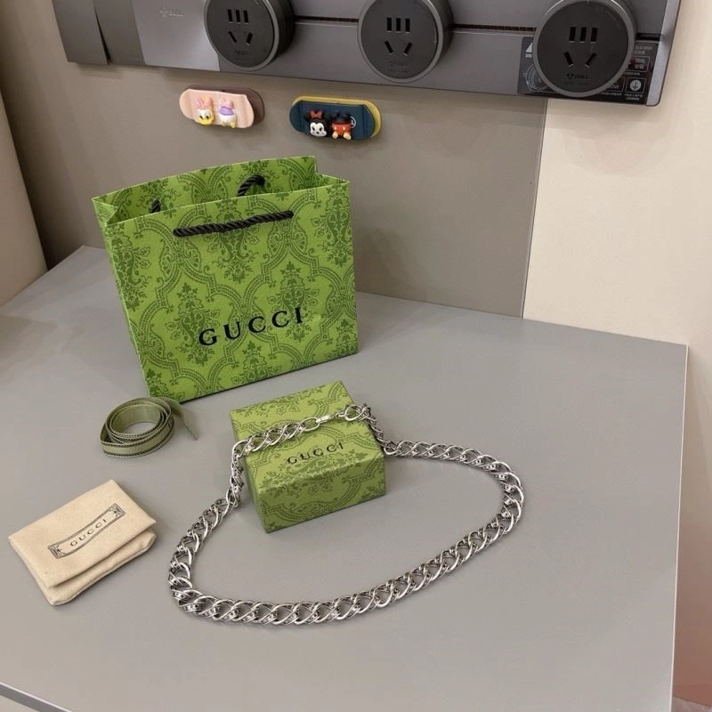 Exact replica Gucci Necklaces