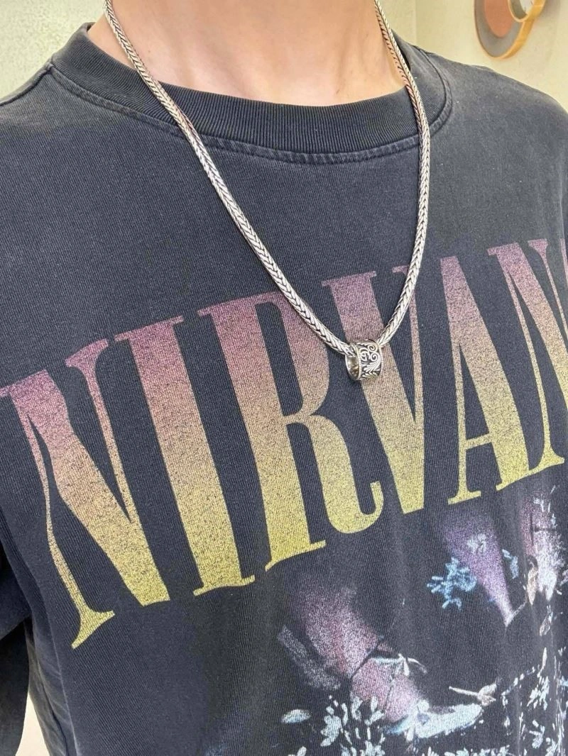 Reasonably priced Gucci Necklaces