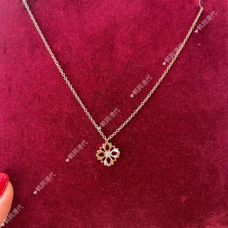 Reasonably priced Gucci Necklaces