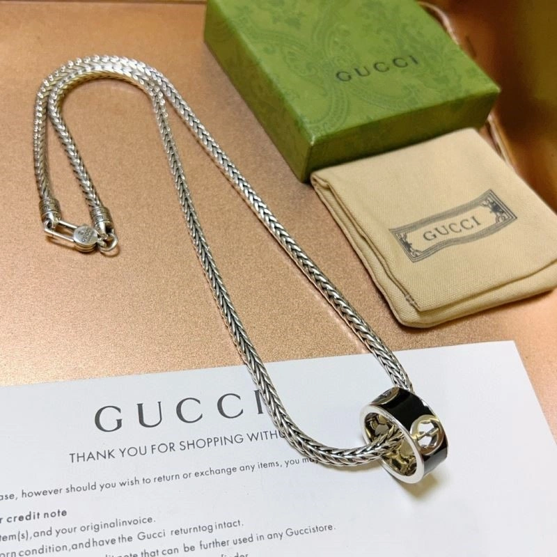 Accurate model Gucci Necklaces