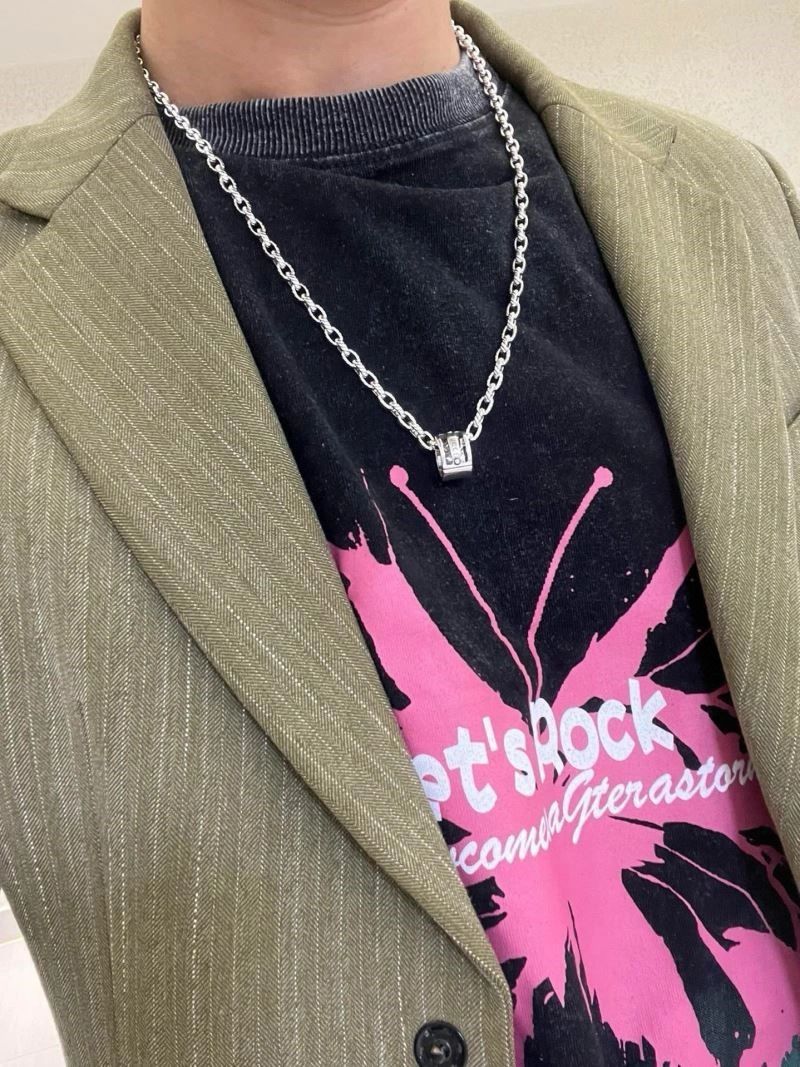 Reasonably priced Gucci Necklaces