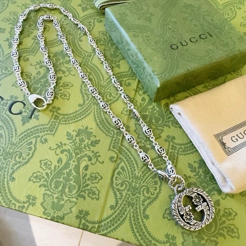 Indistinguishable Gucci Necklaces