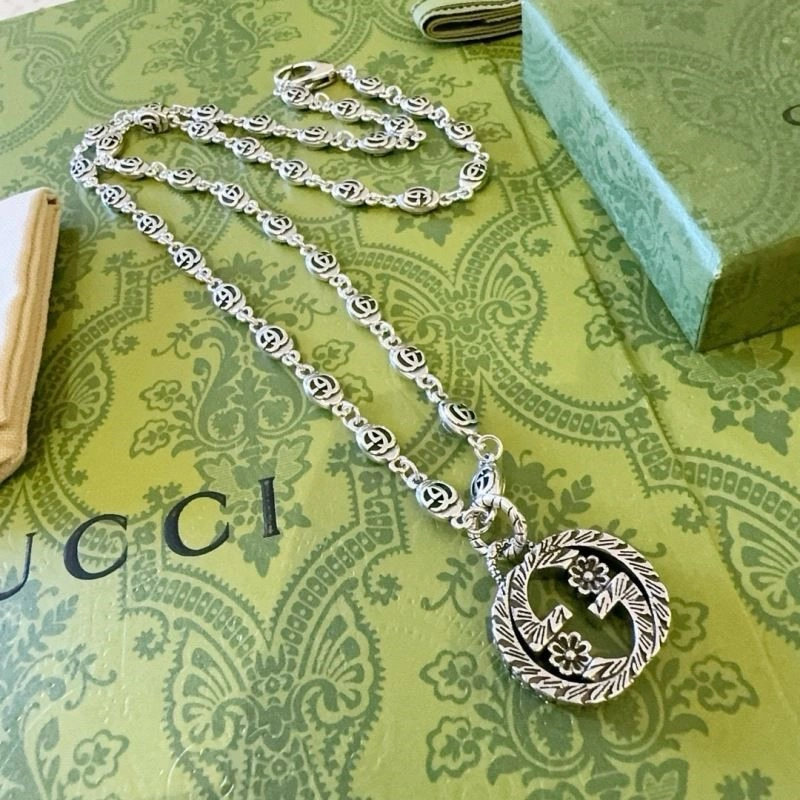 Indistinguishable Gucci Necklaces