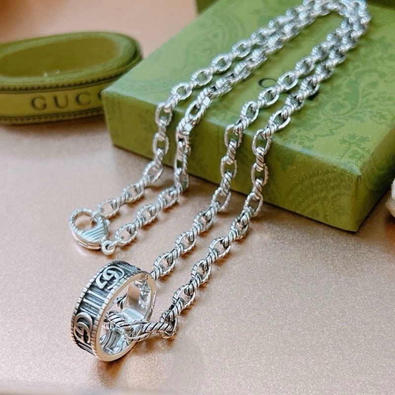Accurate model Gucci Necklaces