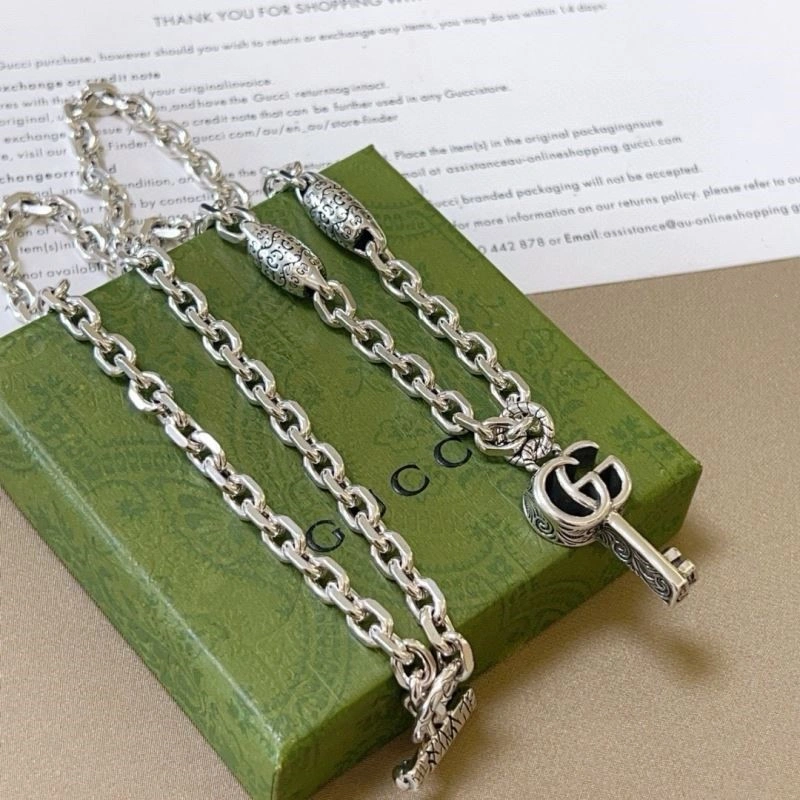 Accurate model Gucci Necklaces