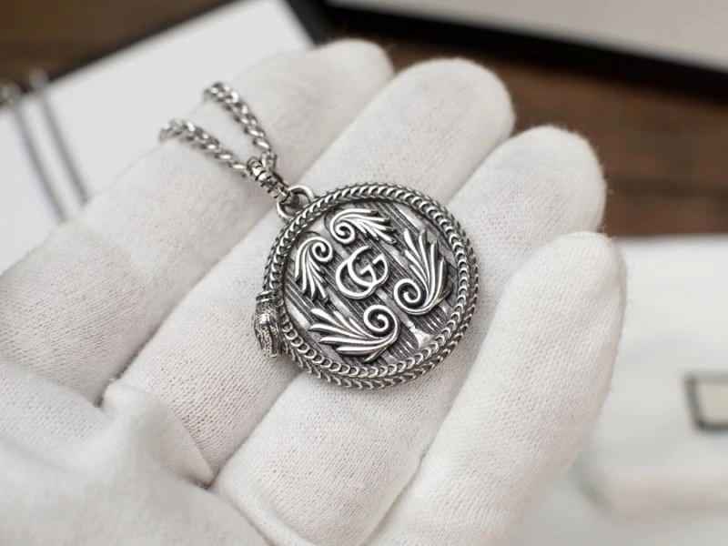 Perfect replica Gucci Necklaces