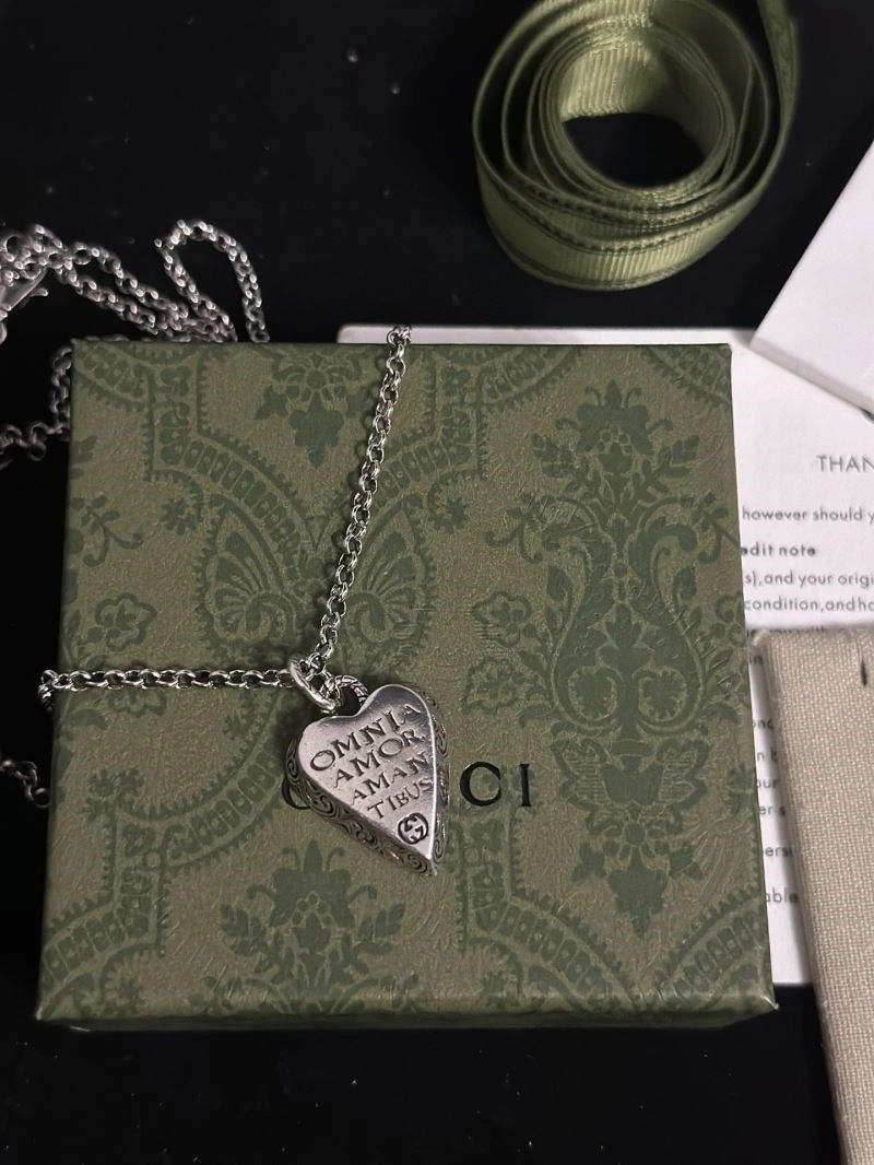 Official Gucci Necklaces