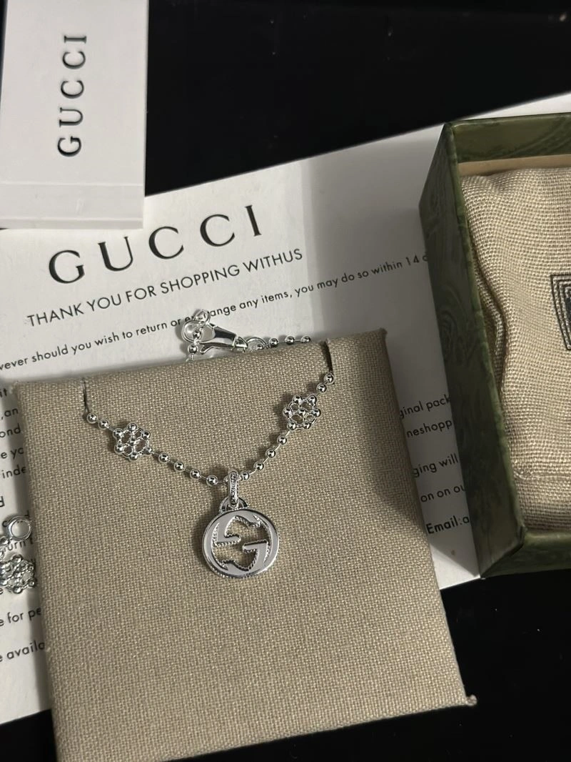 Accurate model Gucci Necklaces