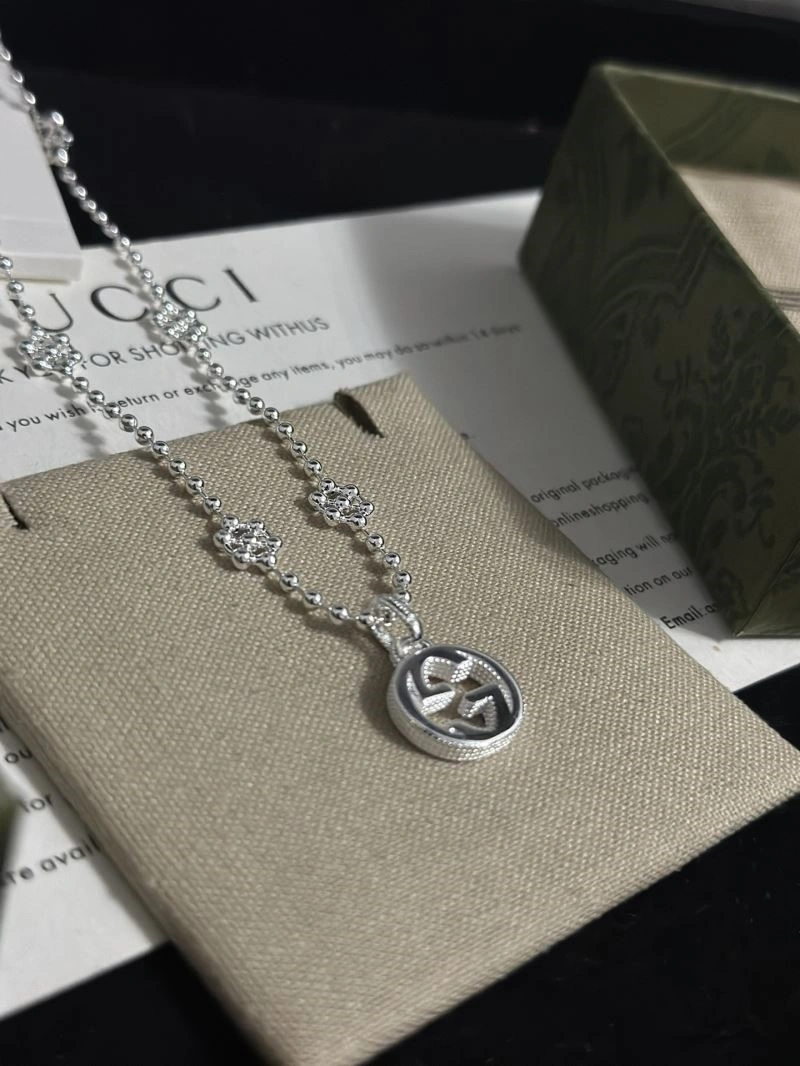 Accurate model Gucci Necklaces