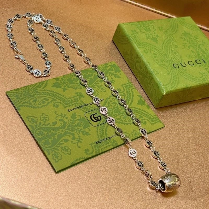Top mirror Gucci Necklaces