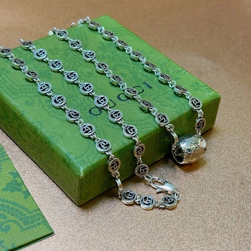 Top mirror Gucci Necklaces