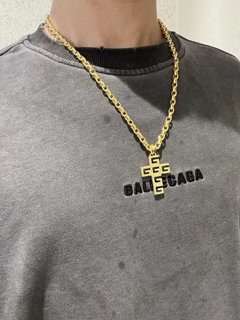 Reasonably priced Gucci Necklaces