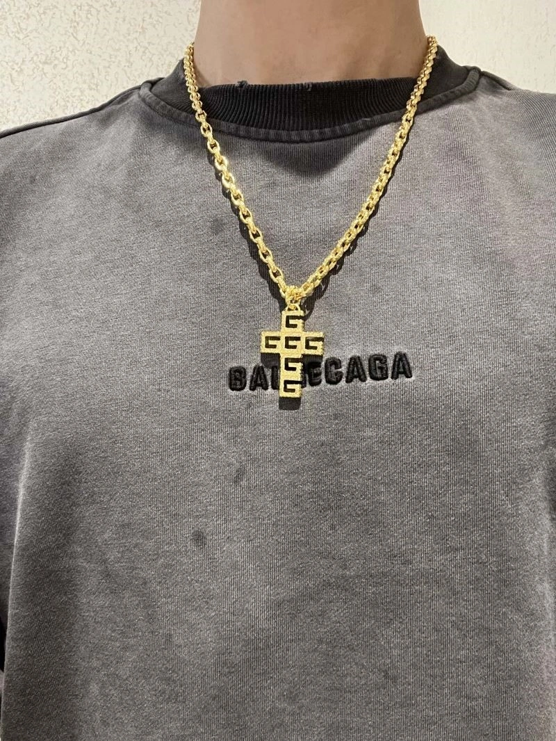 Reasonably priced Gucci Necklaces