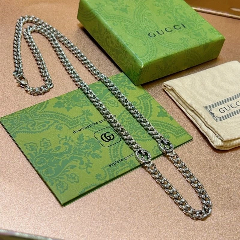 Indistinguishable Gucci Necklaces