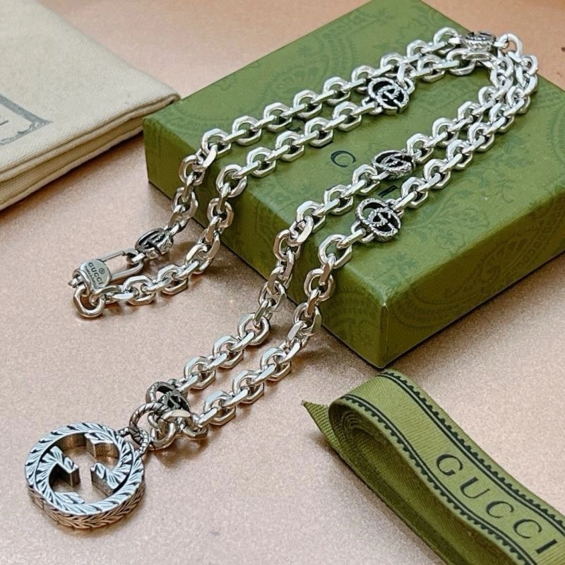 Accurate model Gucci Necklaces