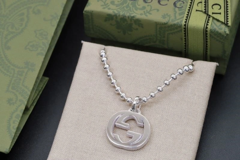 Exact replica Gucci Necklaces