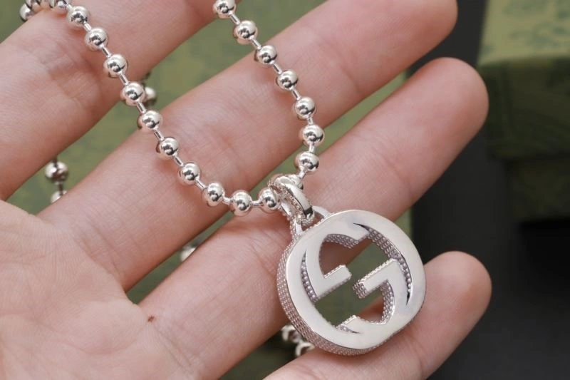 Exact replica Gucci Necklaces