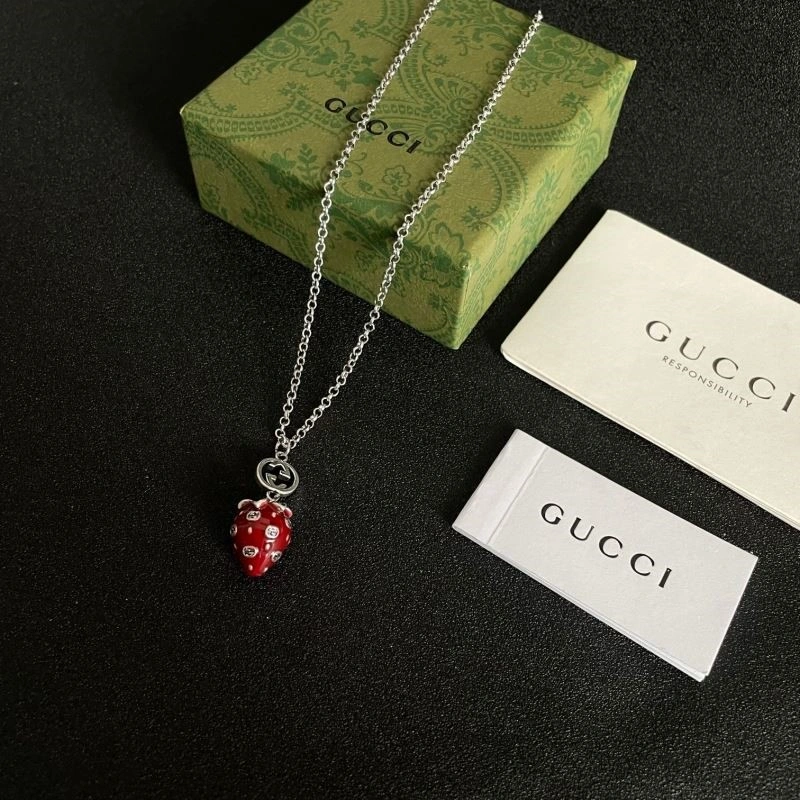 Official Gucci Necklaces
