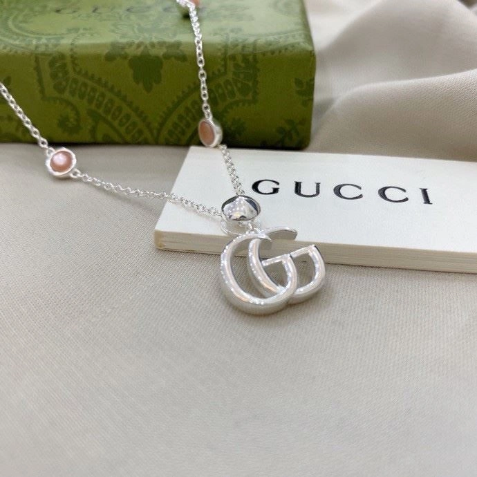 Exact replica Gucci Necklaces