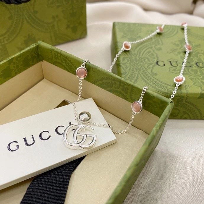 Exact replica Gucci Necklaces