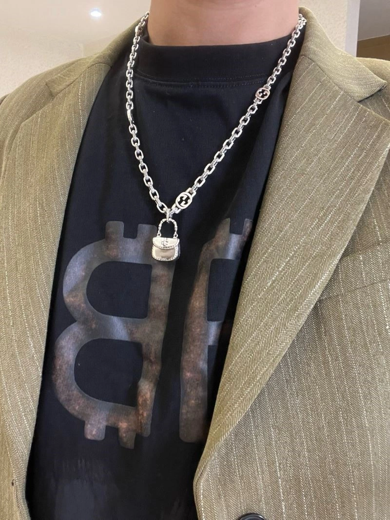 Official Gucci Necklaces