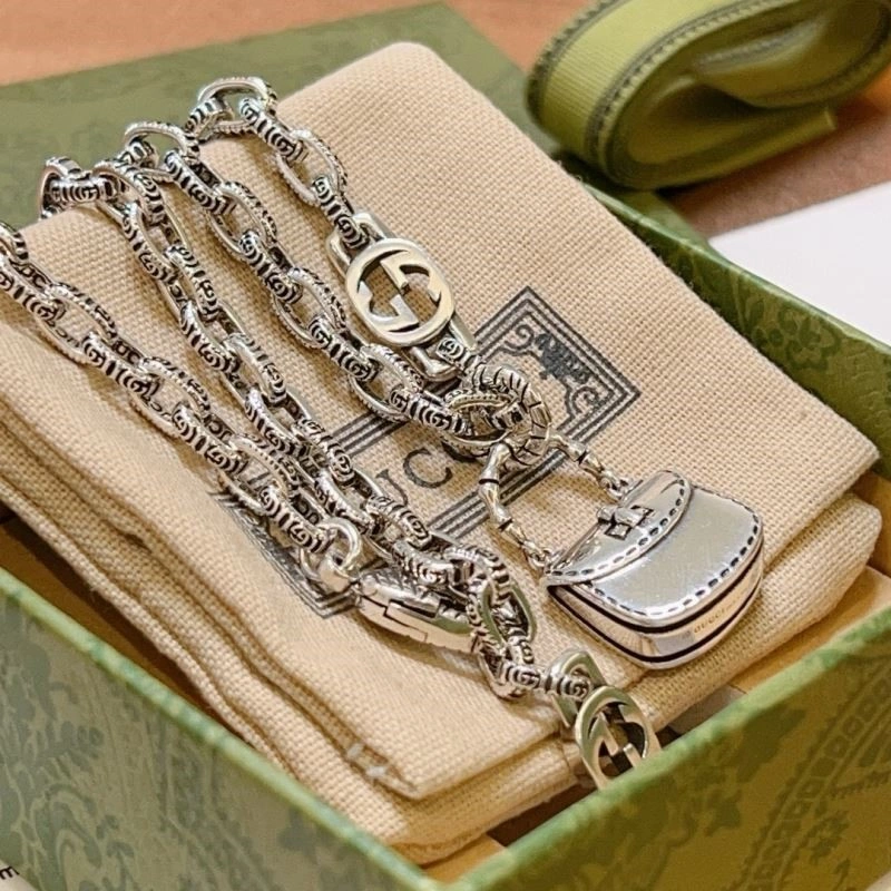 Official Gucci Necklaces