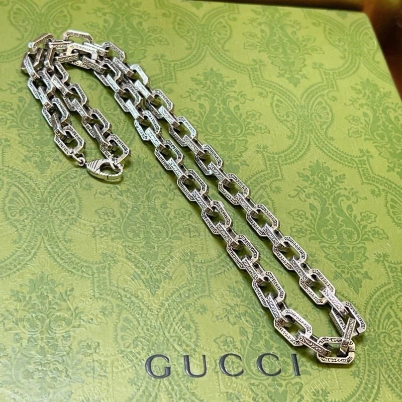 Accurate model Gucci Necklaces