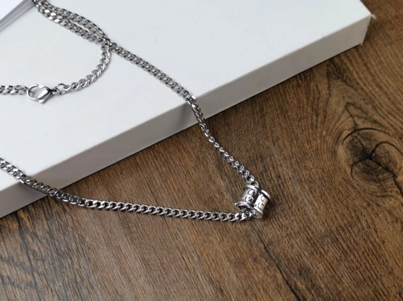 Legit Gucci Necklaces