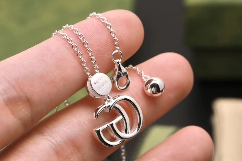 Legit Gucci Necklaces
